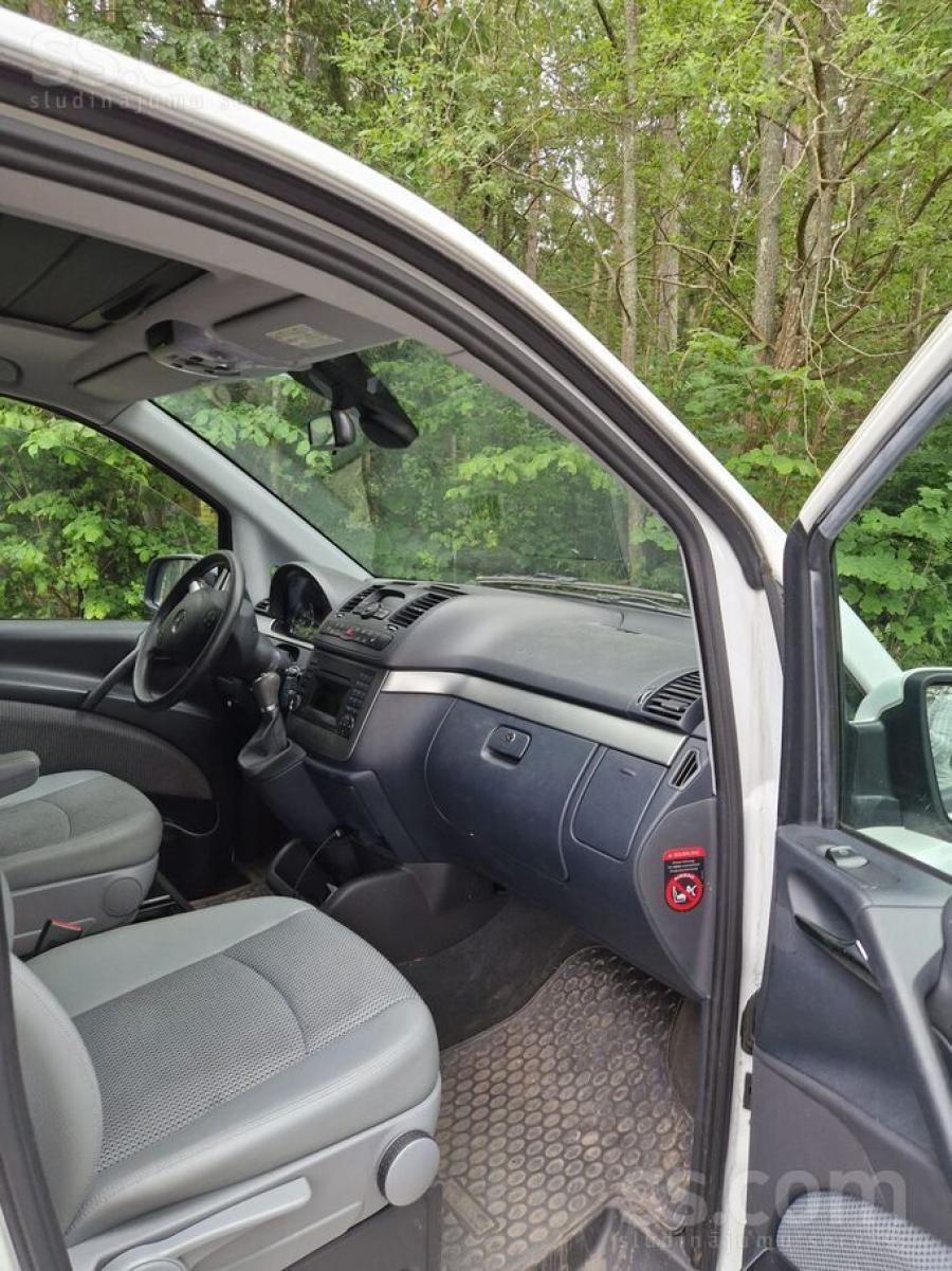 White Mercedes-Benz Viano 2012 in Jurmala, with an engine capacity of 2.20 L and mileage of 250 thousand km for 16900 €, photo 5 on AUTOMOTO.COM.LV