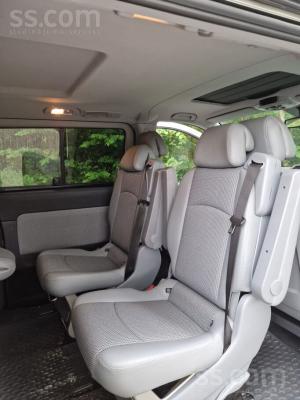 White Mercedes-Benz Viano 2012 in Jurmala, with an engine capacity of 2.20 L and mileage of 250 thousand km for 16900 €, photo 8 on AUTOMOTO.COM.LV