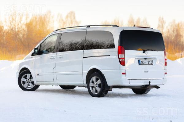 White Mercedes-Benz Viano 2012 in Jelgava, with an engine capacity of 3.00 L and mileage of 395 thousand km for 12500 €, photo 4 on AUTOMOTO.COM.LV