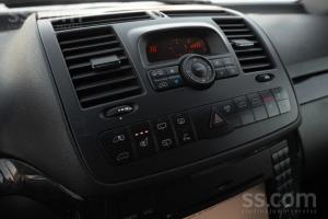 Balts Mercedes-Benz Viano 2012 Jelgava, ar dzinēja tilpumu 3.00 L un nobraukumu 395 tūkst. km par 12500 €, foto 10 vietnē AUTOMOTO.COM.LV