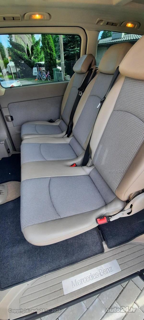 White Mercedes-Benz Viano 2009 in Tallinn, with an engine capacity of 2.10 L and mileage of 380 thousand km for 7440 €, photo 10 on AUTOMOTO.COM.LV