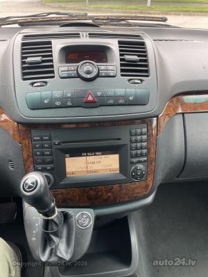 Dzeltens Mercedes-Benz Viano 2010 Tallina, ar dzinēja tilpumu 3.50 L un nobraukumu 496 tūkst. km par 6400 €, foto 10 vietnē AUTOMOTO.COM.LV