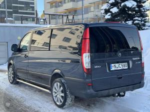 Black Mercedes-Benz Vito 2006 in Vilnius, with an engine capacity of 2.20 L and mileage of 376 thousand km for 5400 €, photo 4 on AUTOMOTO.COM.LV