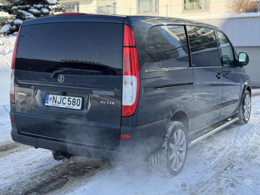 Black Mercedes-Benz Vito 2006 in Vilnius, with an engine capacity of 2.20 L and mileage of 376 thousand km for 5400 €, photo 6 on AUTOMOTO.COM.LV