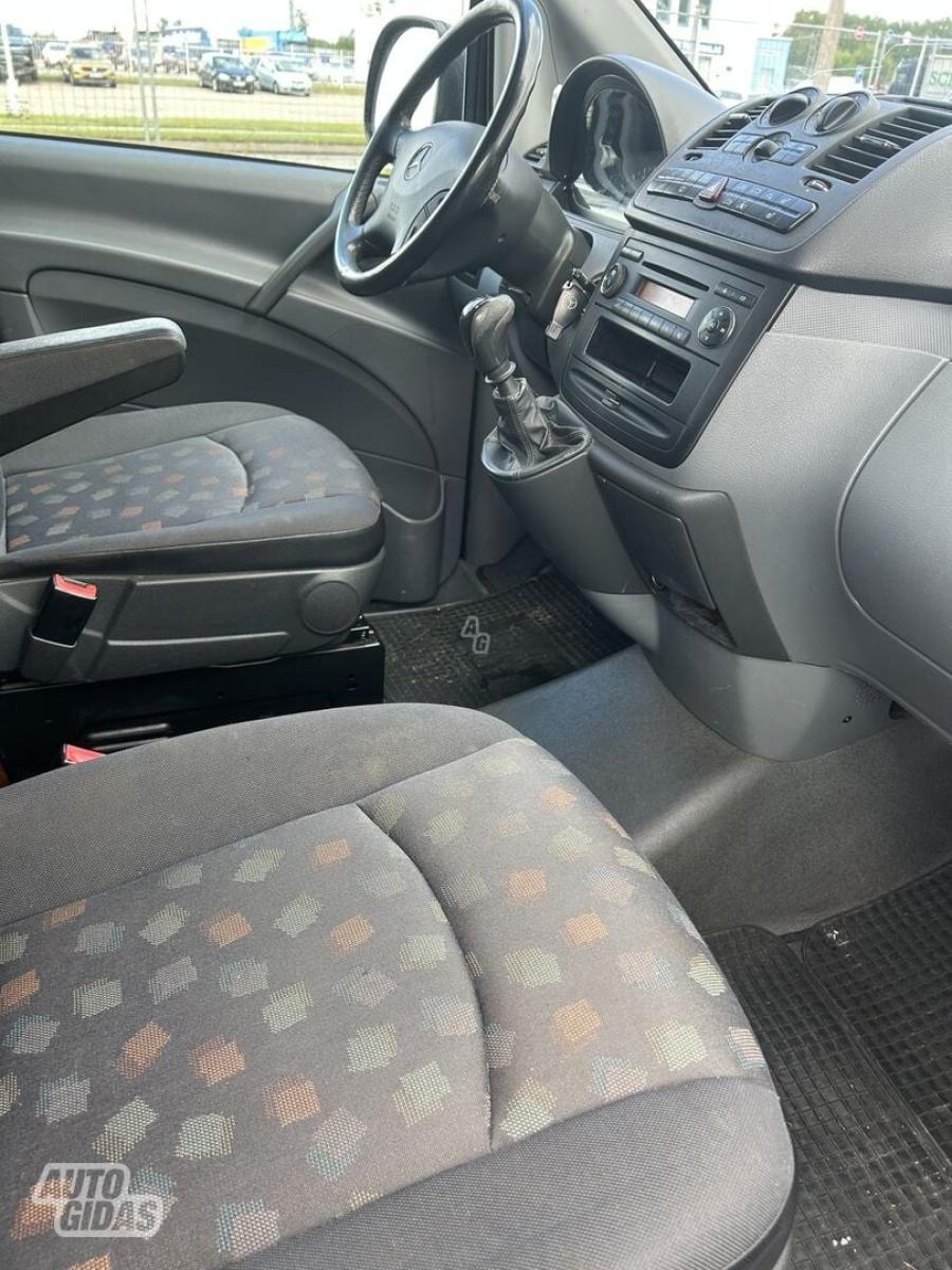 Melns Mercedes-Benz Vito 2006 Marijampole, ar dzinēja tilpumu 2.20 L un nobraukumu 375 tūkst. km par 3600 €, foto 13 vietnē AUTOMOTO.COM.LV