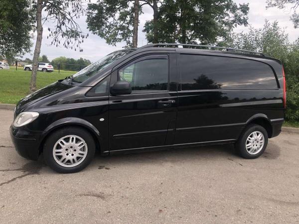 Black Mercedes-Benz Vito 2010 in Siauliai, with an engine capacity of 2.99 L and mileage of 279 thousand km for 5299 €, photo 2 on AUTOMOTO.COM.LV