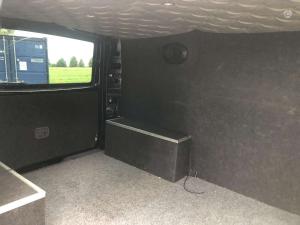 Melns Mercedes-Benz Vito 2010 Šauļi, ar dzinēja tilpumu 2.99 L un nobraukumu 279 tūkst. km par 5299 €, foto 13 vietnē AUTOMOTO.COM.LV
