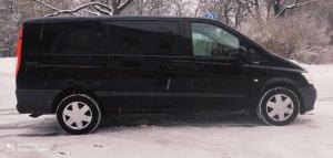 Black Mercedes-Benz Vito 2012 in Vilnius, with an engine capacity of 2.14 L and mileage of 276 thousand km for 10500 €, photo 8 on AUTOMOTO.COM.LV