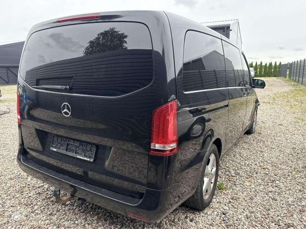 Melns Mercedes-Benz Vito 2017 Kauņa, ar dzinēja tilpumu 2.14 L un nobraukumu 221 tūkst. km par 8800 €, foto 5 vietnē AUTOMOTO.COM.LV