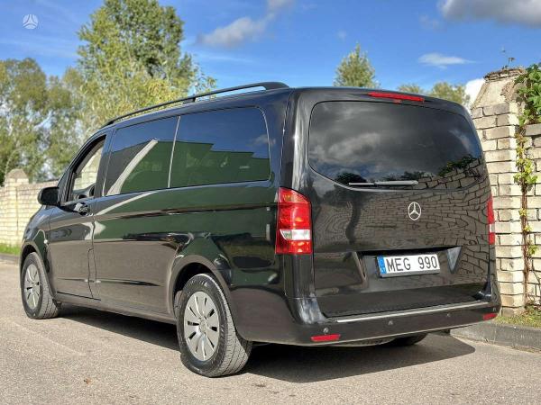 Black Mercedes-Benz Vito 2018 in Kaunas, with an engine capacity of 2.14 L and mileage of 242 thousand km for 17000 €, photo 3 on AUTOMOTO.COM.LV