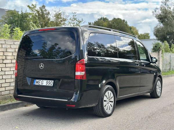 Black Mercedes-Benz Vito 2018 in Kaunas, with an engine capacity of 2.14 L and mileage of 242 thousand km for 17000 €, photo 4 on AUTOMOTO.COM.LV