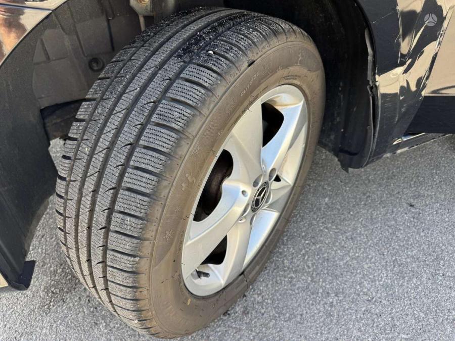 Melns Mercedes-Benz Vito 2018 Viļņa, ar dzinēja tilpumu 2.00 L un nobraukumu 103 tūkst. km par 17500 €, foto 21 vietnē AUTOMOTO.COM.LV