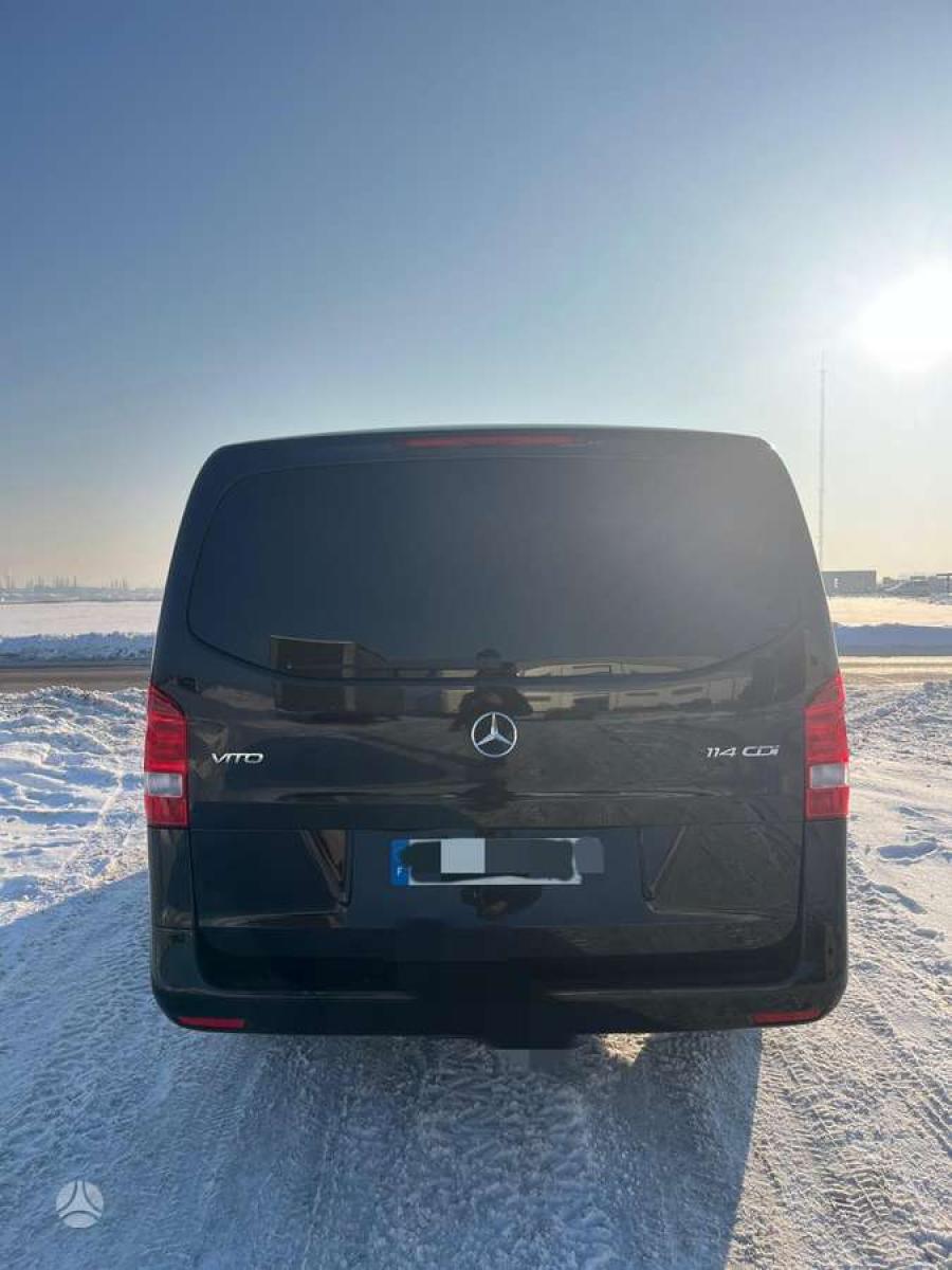 Black Mercedes-Benz Vito 2019 in Taurage, with an engine capacity of 2.14 L and mileage of 212 thousand km for 13000 €, photo 5 on AUTOMOTO.COM.LV