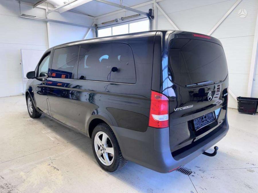 Black Mercedes-Benz Vito 2019 in Radviliskis, with an engine capacity of 1.95 L and mileage of 266 thousand km for 19662 €, photo 4 on AUTOMOTO.COM.LV