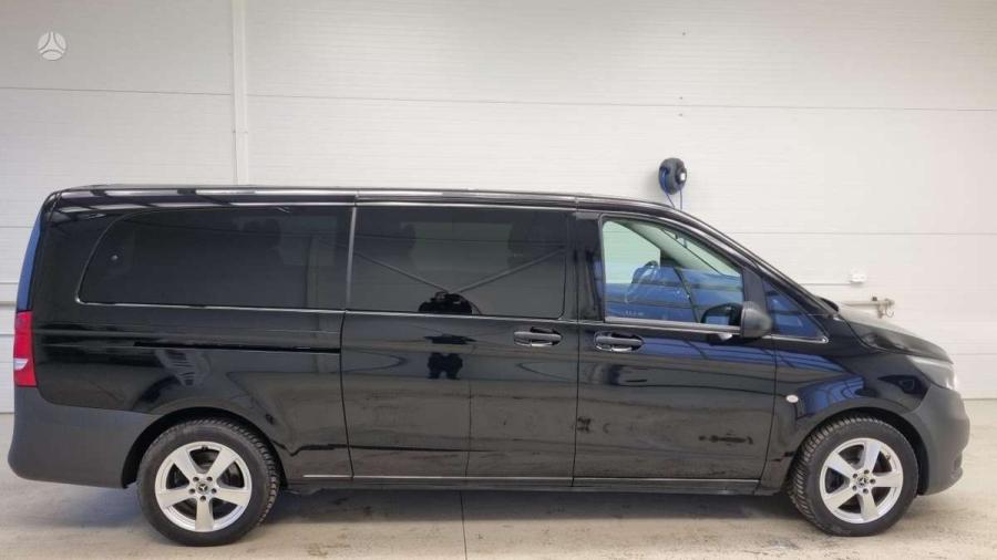 Black Mercedes-Benz Vito 2019 in Radviliskis, with an engine capacity of 1.95 L and mileage of 266 thousand km for 18089 €, photo 8 on AUTOMOTO.COM.LV