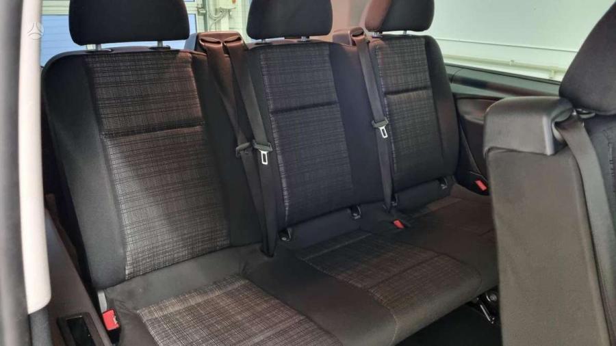 Black Mercedes-Benz Vito 2019 in Radviliskis, with an engine capacity of 1.95 L and mileage of 266 thousand km for 18089 €, photo 14 on AUTOMOTO.COM.LV