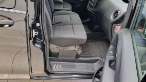 Black Mercedes-Benz Vito 2019 in Radviliskis, with an engine capacity of 1.95 L and mileage of 266 thousand km for 18089 €, photo 18 on AUTOMOTO.COM.LV