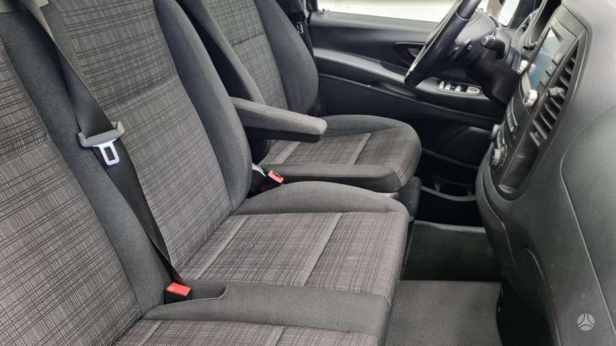 Black Mercedes-Benz Vito 2019 in Radviliskis, with an engine capacity of 1.95 L and mileage of 266 thousand km for 18089 €, photo 19 on AUTOMOTO.COM.LV