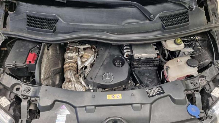 Black Mercedes-Benz Vito 2019 in Radviliskis, with an engine capacity of 1.95 L and mileage of 266 thousand km for 18089 €, photo 32 on AUTOMOTO.COM.LV