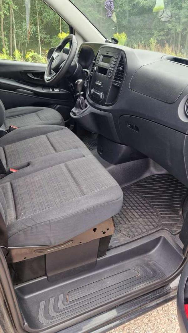 Black Mercedes-Benz Vito 2020 in Vilnius, with an engine capacity of 1.75 L and mileage of 215 thousand km for 16000 €, photo 8 on AUTOMOTO.COM.LV