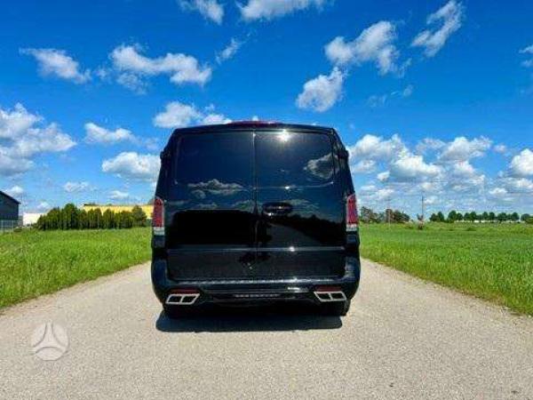 Melns Mercedes-Benz Vito 2021 Kauņa, ar dzinēja tilpumu 1.95 L un nobraukumu 169 tūkst. km par 37999 €, foto 5 vietnē AUTOMOTO.COM.LV