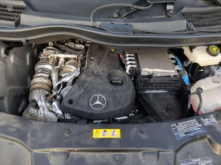 Melns Mercedes-Benz Vito 2025 Tauragė, ar dzinēja tilpumu 2.00 L un nobraukumu 45 tūkst. km par 19500 €, foto 9 vietnē AUTOMOTO.COM.LV