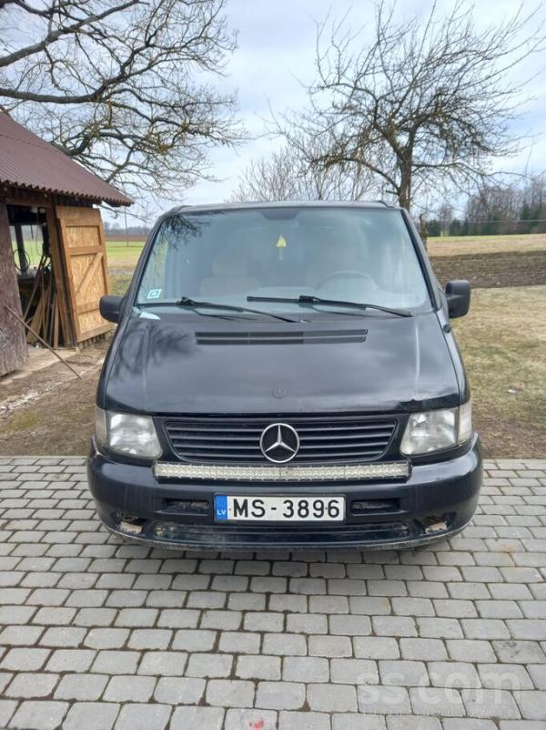Black Mercedes-Benz Vito 2003 in Gulbene, with an engine capacity of 2.20 L and mileage of 400 thousand km for 1950 €, photo 1 on AUTOMOTO.COM.LV