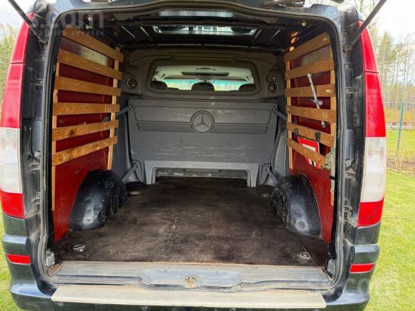 Black Mercedes-Benz Vito 2007 in Ventspils, with an engine capacity of 3.00 L and mileage of 354 thousand km for 7500 €, photo 5 on AUTOMOTO.COM.LV