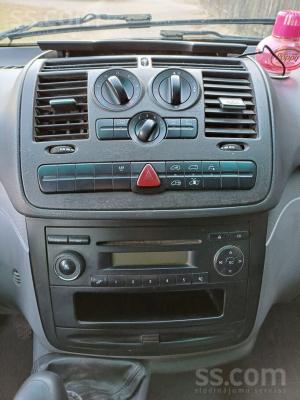 Melns Mercedes-Benz Vito 2007 Valmiera, ar dzinēja tilpumu 2.20 L un nobraukumu 560 tūkst. km par 3259 €, foto 4 vietnē AUTOMOTO.COM.LV