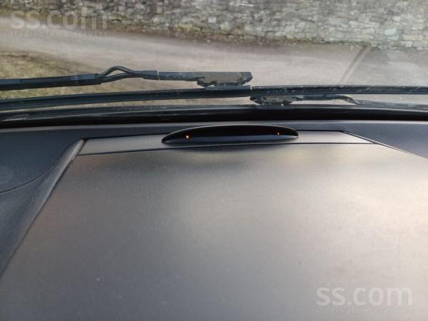 Melns Mercedes-Benz Vito 2007 Valmiera, ar dzinēja tilpumu 2.20 L un nobraukumu 560 tūkst. km par 3259 €, foto 5 vietnē AUTOMOTO.COM.LV