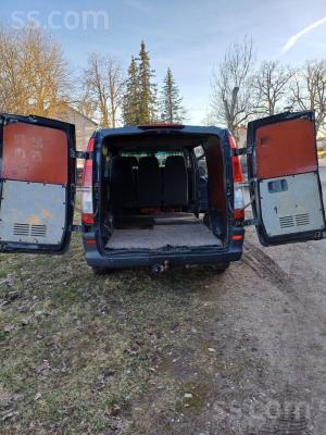 Melns Mercedes-Benz Vito 2007 Valmiera, ar dzinēja tilpumu 2.20 L un nobraukumu 560 tūkst. km par 3259 €, foto 10 vietnē AUTOMOTO.COM.LV