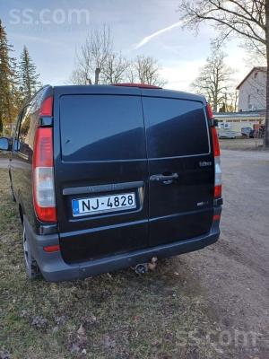 Melns Mercedes-Benz Vito 2007 Valmiera, ar dzinēja tilpumu 2.20 L un nobraukumu 560 tūkst. km par 3259 €, foto 16 vietnē AUTOMOTO.COM.LV