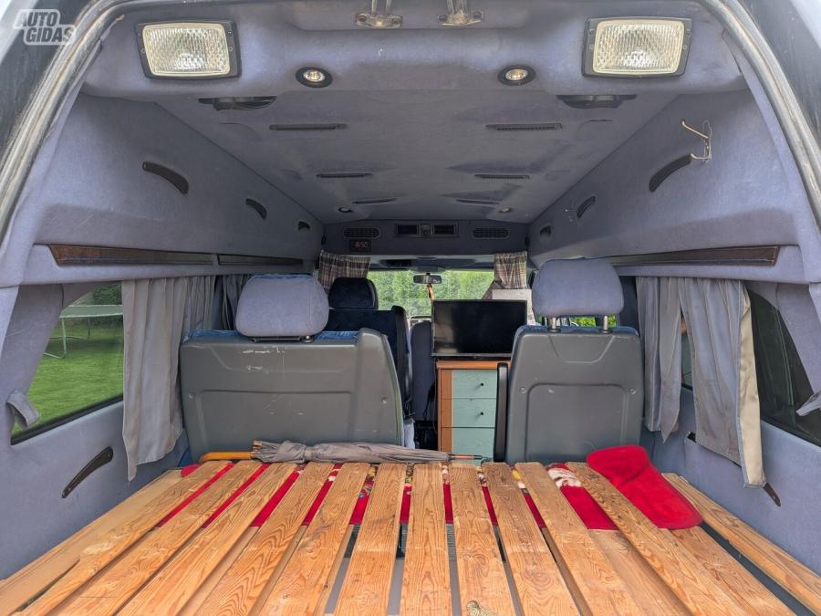 Melns Mercedes-Benz Vito 2010 Radviliškis, ar dzinēja tilpumu 2.20 L un nobraukumu 0 tūkst. km par 6700 €, foto 12 vietnē AUTOMOTO.COM.LV