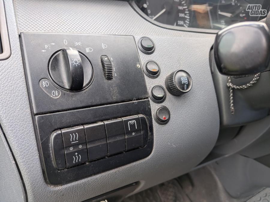 Melns Mercedes-Benz Vito 2010 Radviliškis, ar dzinēja tilpumu 2.20 L un nobraukumu 0 tūkst. km par 6700 €, foto 15 vietnē AUTOMOTO.COM.LV