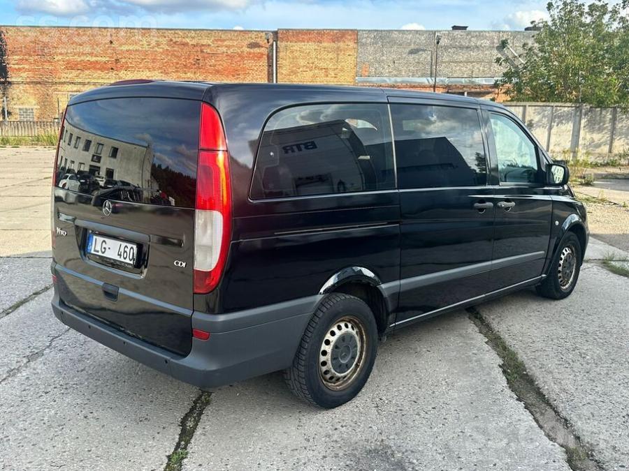 Black Mercedes-Benz Vito 2011 in Riga, with an engine capacity of 2.20 L and mileage of 455 thousand km for 9500 €, photo 4 on AUTOMOTO.COM.LV