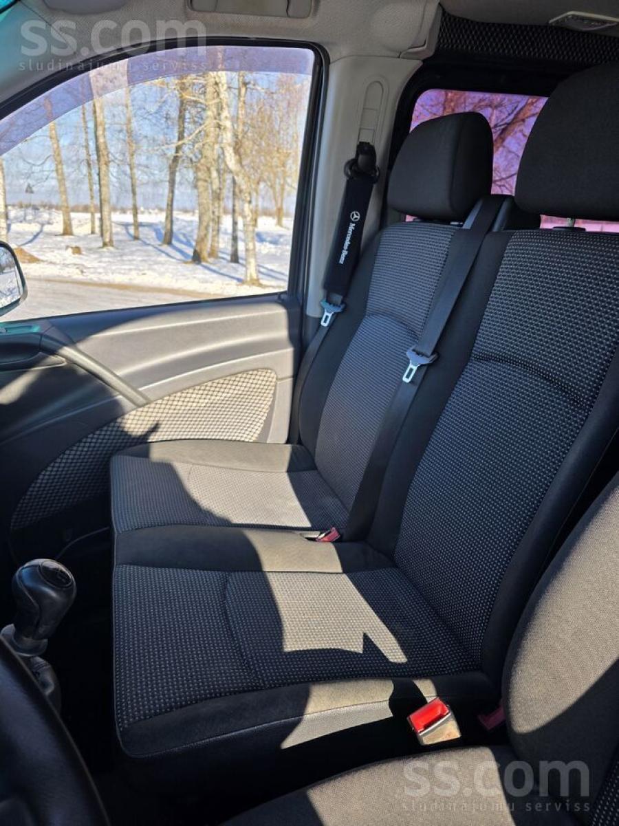 Melns Mercedes-Benz Vito 2011 Rīga, ar dzinēja tilpumu 2.10 L un nobraukumu 328 tūkst. km par 7300 €, foto 13 vietnē AUTOMOTO.COM.LV