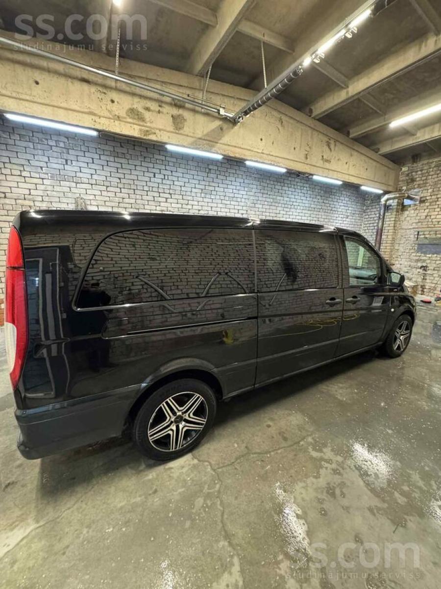 Black Mercedes-Benz Vito 2012 in Jelgava, with an engine capacity of 2.20 L and mileage of 428 thousand km for 6950 €, photo 3 on AUTOMOTO.COM.LV