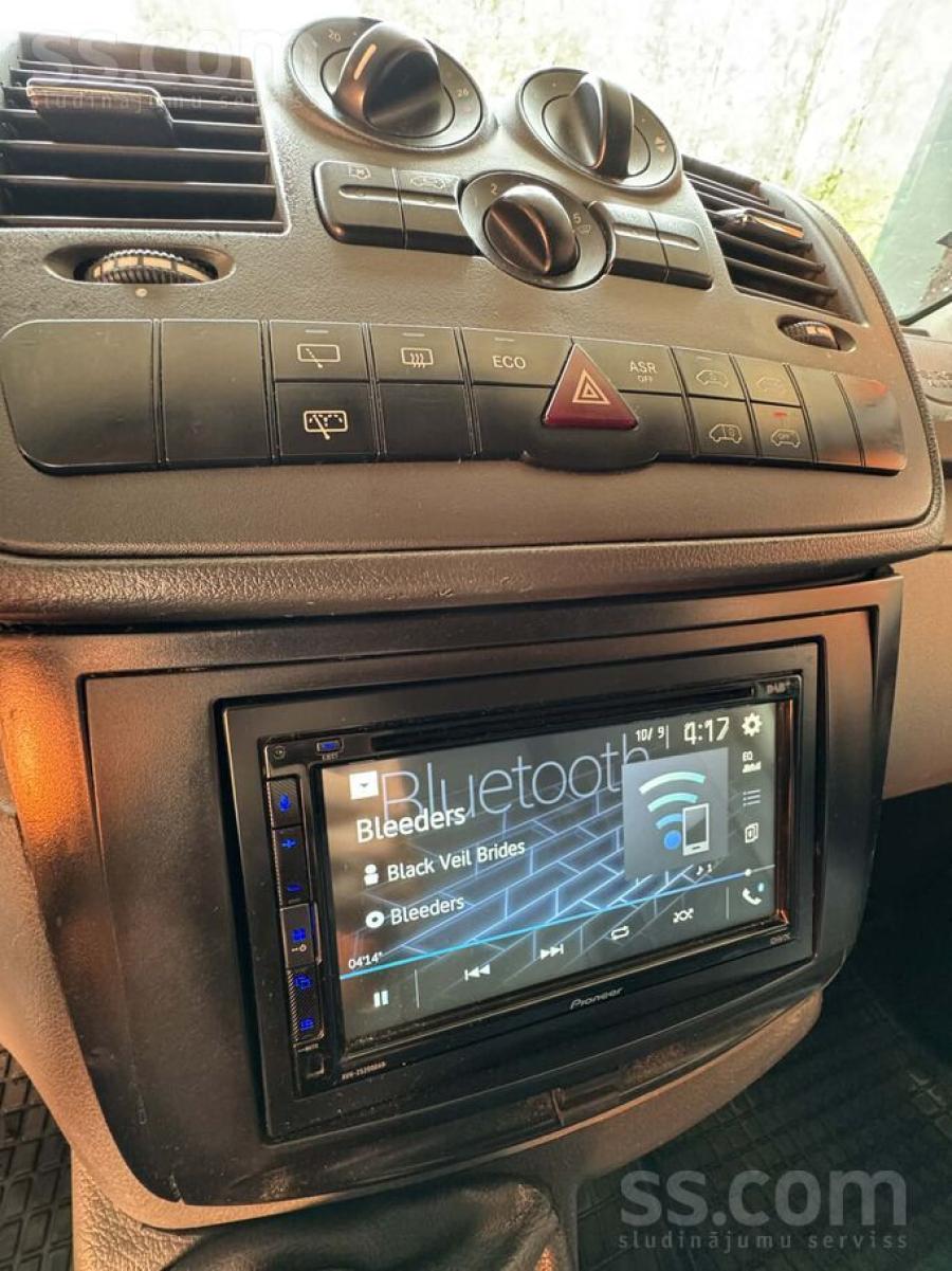 Black Mercedes-Benz Vito 2012 in Jelgava, with an engine capacity of 2.20 L and mileage of 428 thousand km for 6950 €, photo 7 on AUTOMOTO.COM.LV
