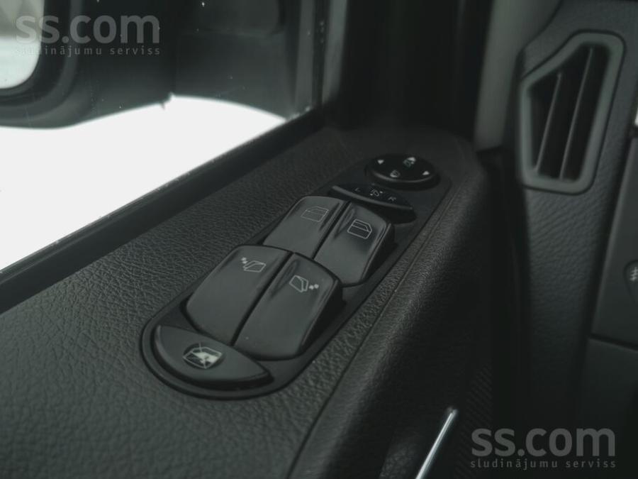Black Mercedes-Benz Vito 2013 in Riga, with an engine capacity of 2.20 L and mileage of 0 thousand km for 10590 €, photo 23 on AUTOMOTO.COM.LV