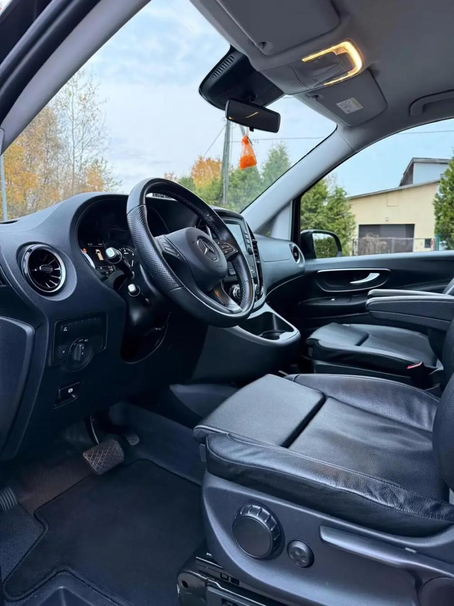 Melns Mercedes-Benz Vito 2022 Rīga, ar dzinēja tilpumu 2.00 L un nobraukumu 71 tūkst. km par 37990 €, foto 15 vietnē AUTOMOTO.COM.LV