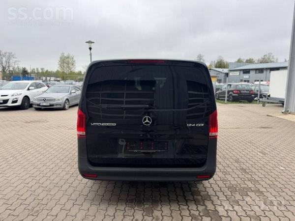 Melns Mercedes-Benz Vito 2023 Rīga, ar dzinēja tilpumu 2.00 L un nobraukumu 46 tūkst. km par 38000 €, foto 4 vietnē AUTOMOTO.COM.LV
