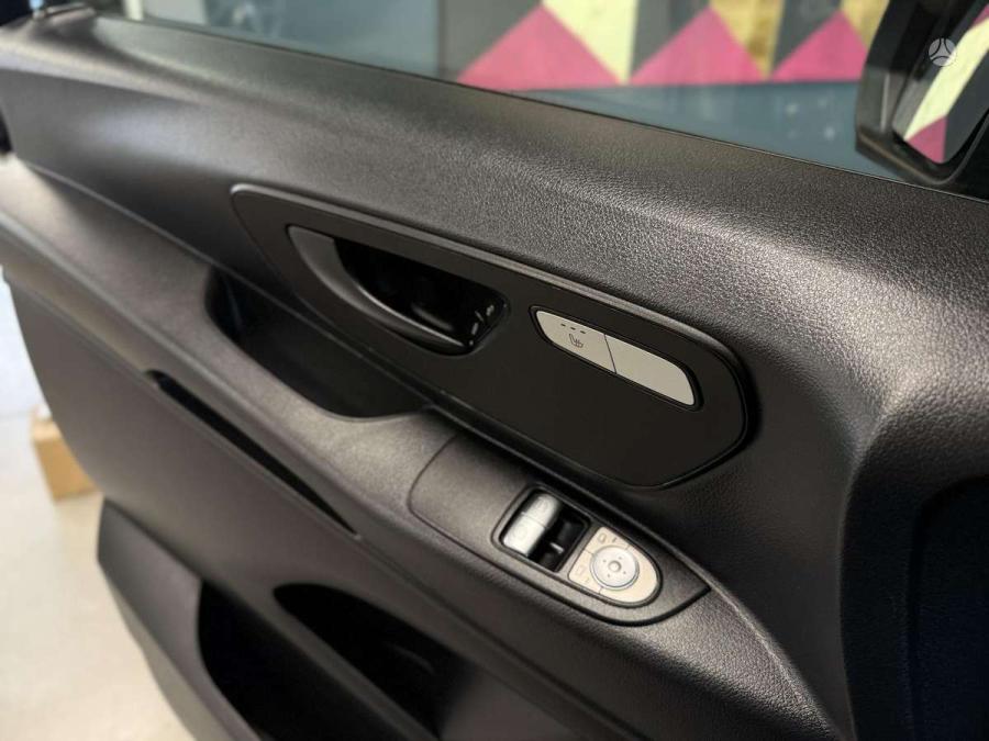 Melns Mercedes-Benz Vito 2016 Klaipėda, ar dzinēja tilpumu 2.14 L un nobraukumu 269 tūkst. km par 18500 €, foto 7 vietnē AUTOMOTO.COM.LV