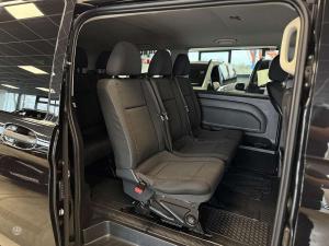 Melns Mercedes-Benz Vito 2016 Klaipėda, ar dzinēja tilpumu 2.14 L un nobraukumu 269 tūkst. km par 18500 €, foto 19 vietnē AUTOMOTO.COM.LV