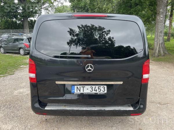 Black Mercedes-Benz Vito 2017 in Riga, with an engine capacity of 2.20 L and mileage of 266 thousand km for 14990 €, photo 4 on AUTOMOTO.COM.LV