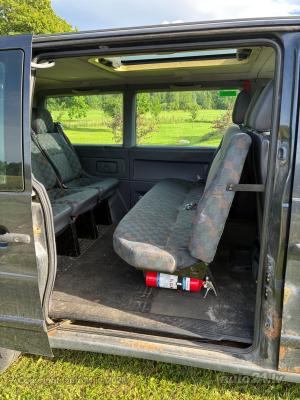 Melns Mercedes-Benz Vito 2002 Kuresāre, ar dzinēja tilpumu 2.20 L un nobraukumu 333 tūkst. km par 2250 €, foto 6 vietnē AUTOMOTO.COM.LV