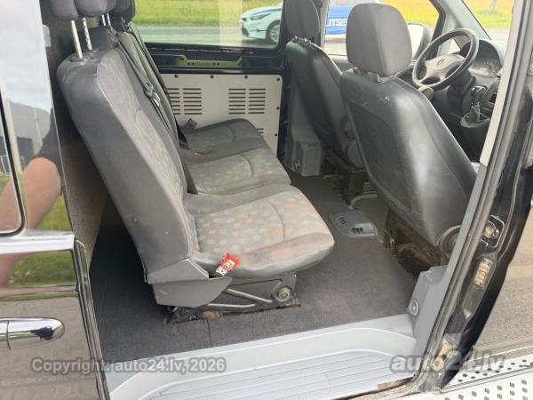Melns Mercedes-Benz Vito 2006 Tallina, ar dzinēja tilpumu 2.10 L un nobraukumu 48 tūkst. km par 3900 €, foto 8 vietnē AUTOMOTO.COM.LV