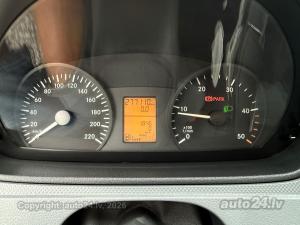 Melns Mercedes-Benz Vito 2010 Tartu, ar dzinēja tilpumu 2.10 L un nobraukumu 277 tūkst. km par 9299 €, foto 8 vietnē AUTOMOTO.COM.LV