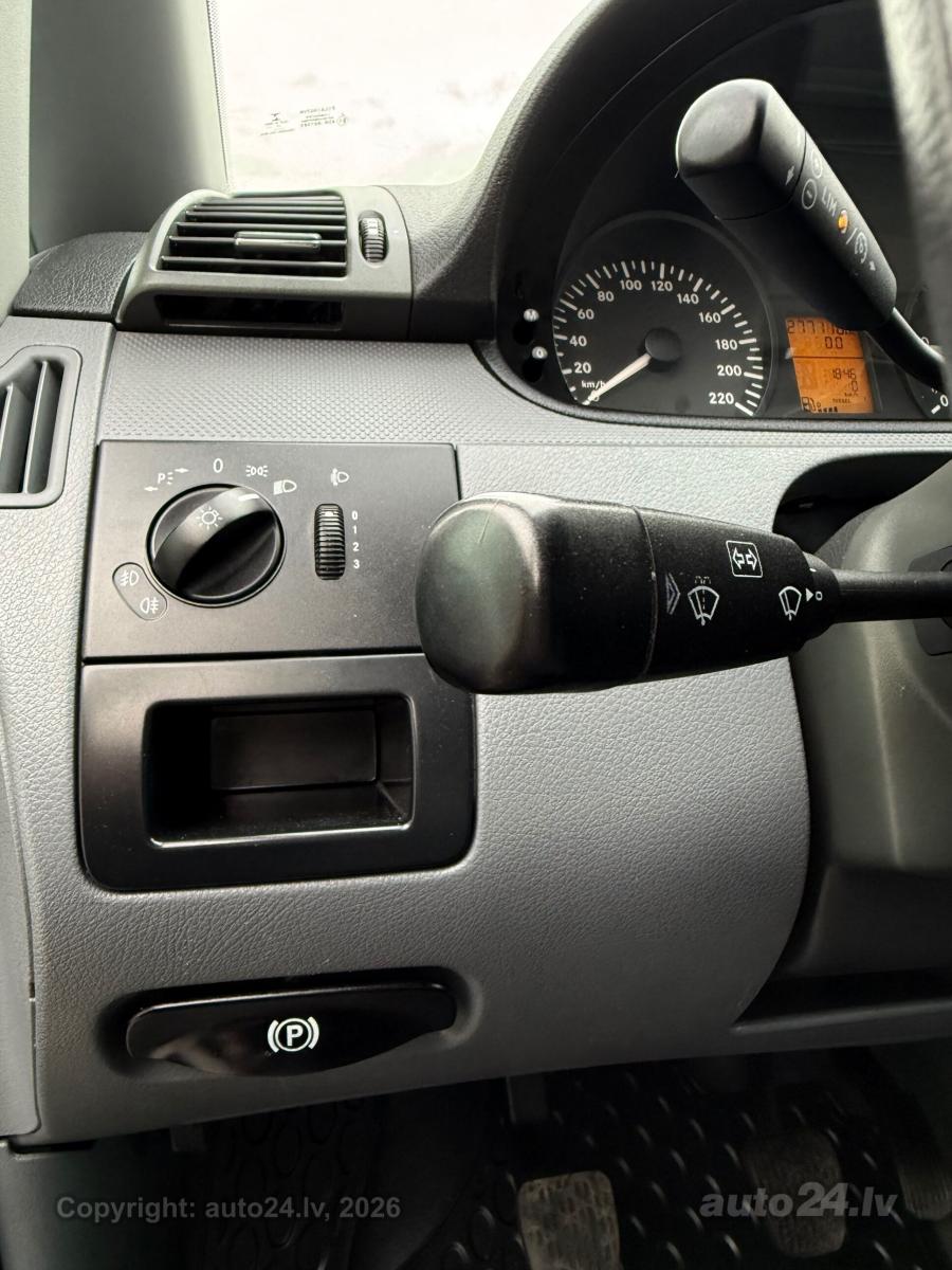 Melns Mercedes-Benz Vito 2010 Tartu, ar dzinēja tilpumu 2.10 L un nobraukumu 277 tūkst. km par 9299 €, foto 14 vietnē AUTOMOTO.COM.LV