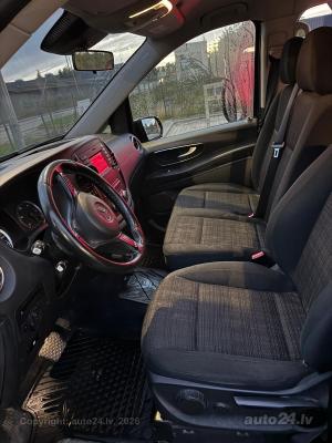 Black Mercedes-Benz Vito 2015 in Tallinn, with an engine capacity of 2.10 L and mileage of 467 thousand km for 9500 €, photo 11 on AUTOMOTO.COM.LV