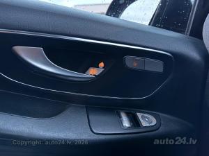 Black Mercedes-Benz Vito 2015 in Tallinn, with an engine capacity of 2.10 L and mileage of 467 thousand km for 9500 €, photo 14 on AUTOMOTO.COM.LV